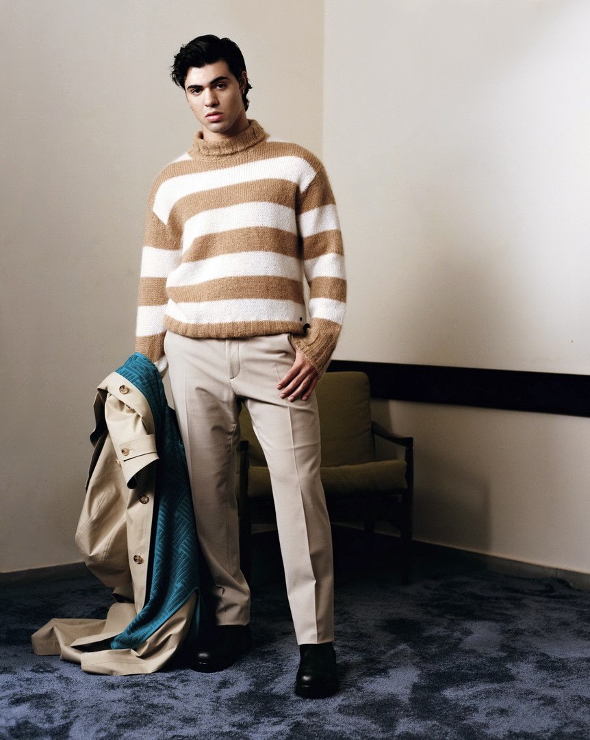 Singer-Songwriter Mergui For Factory54 - Con Art Magazine TM