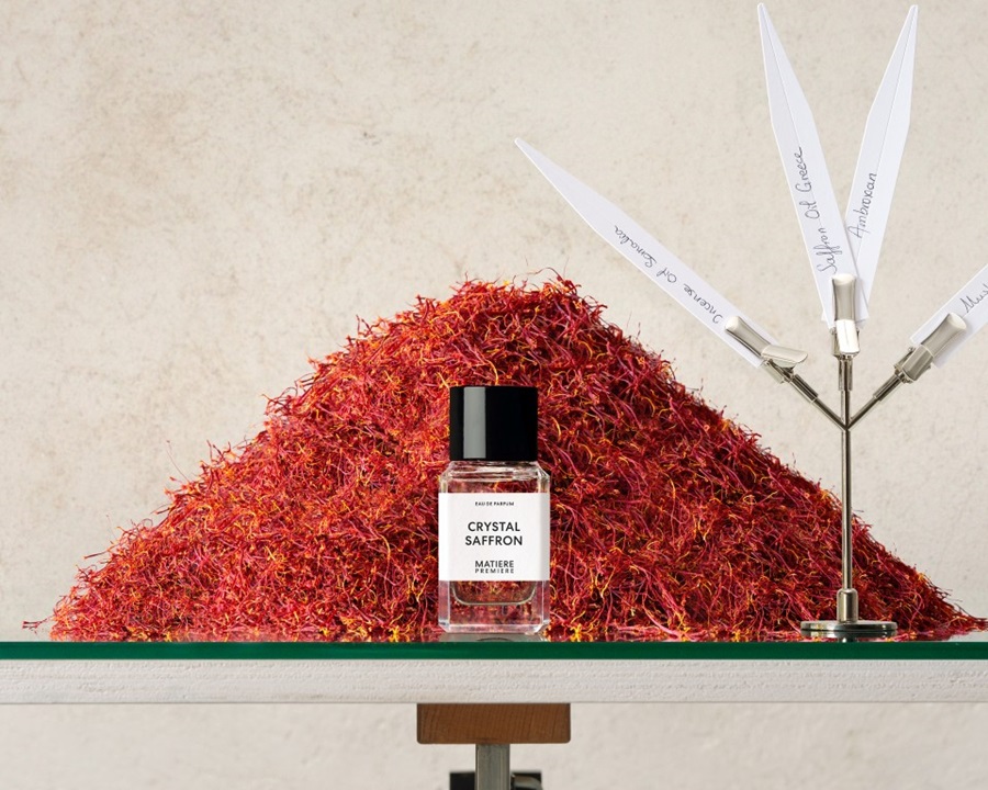 CRYSTAL SAFFRON By MATIERE PREMIERE - Con Art Magazine TM
